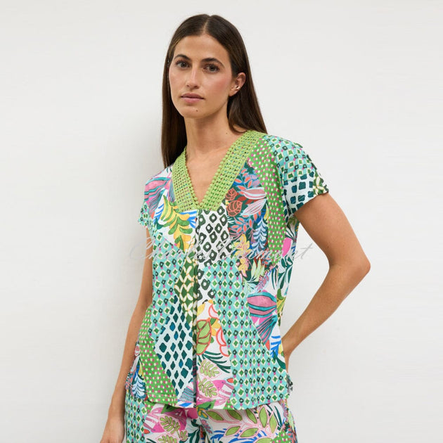 Tinta 'Elaia' Tropical Print Top With Lace Detail - Style 39634107 ...